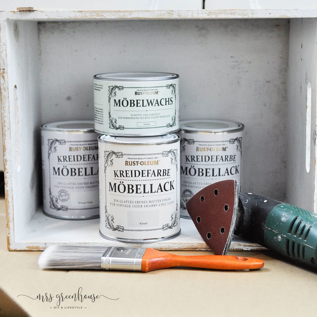 Tren Mit Kreidefarbe Streichen