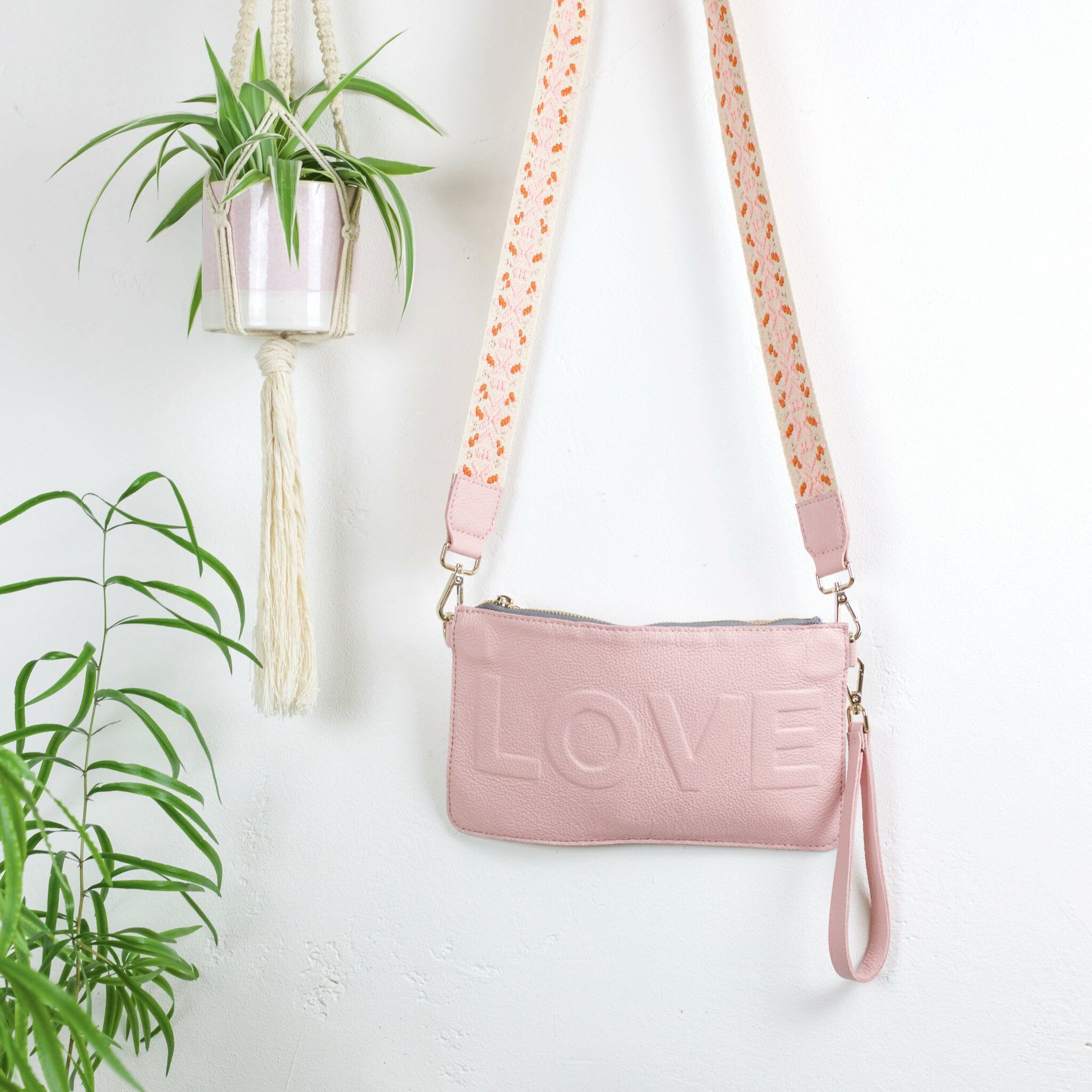 Ledertasche selber nähen ganz einfach mit DIY Box
